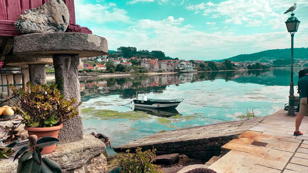 MARISCADA EN CATAMARAN -GALICIA - Reinatour Excursiones